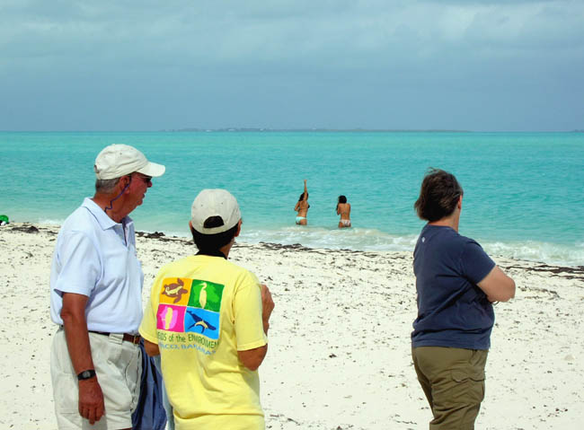 08Winter-Pg5-Bahamas